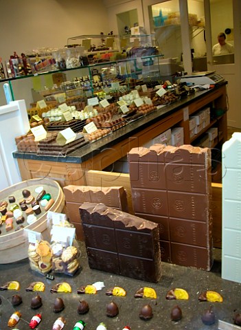 Cephas Picture Library - Asset Details 1154171- Chocolate shop window ...